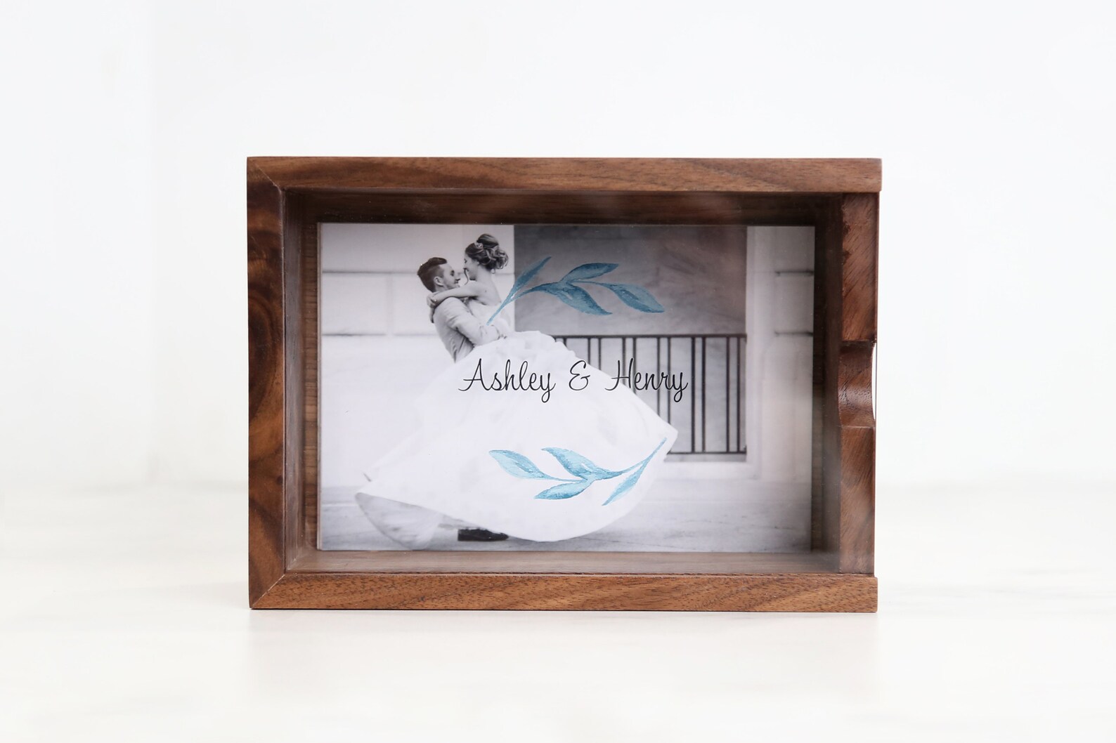 Acrylic Lid Walnut Wood Memory Box 4x6 or 5x7 With Personalization ...
