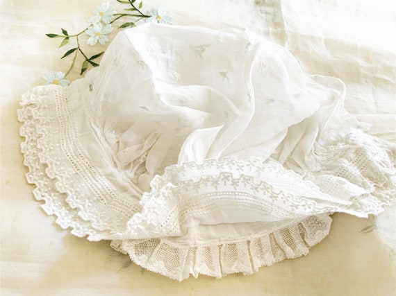 Pretty Vintage Lacy Bonnet 3 Layers of Lace Valenciennes - Etsy