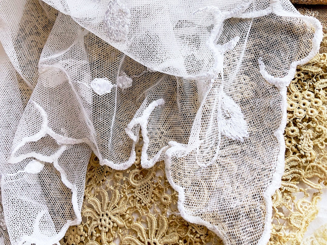 White Vintage Net Lace Curtain - Embroidered Scallops - Shelf Lace ...