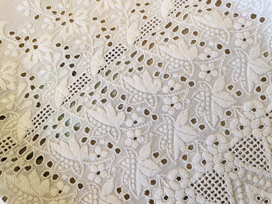 Fabulous Hand Embroidered White Vintage Anglaise Lace Flounce - Eyelets ...