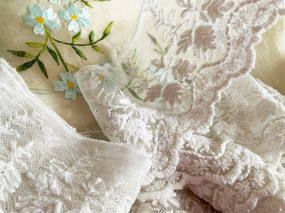 Stunning Heavy Bold Densely HAND Embroidered Antique Tambour Lace ...