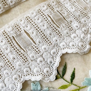 Exquisite Fine Hand Embroidered Lace Trim Eyelets Ribbon Insertion ...