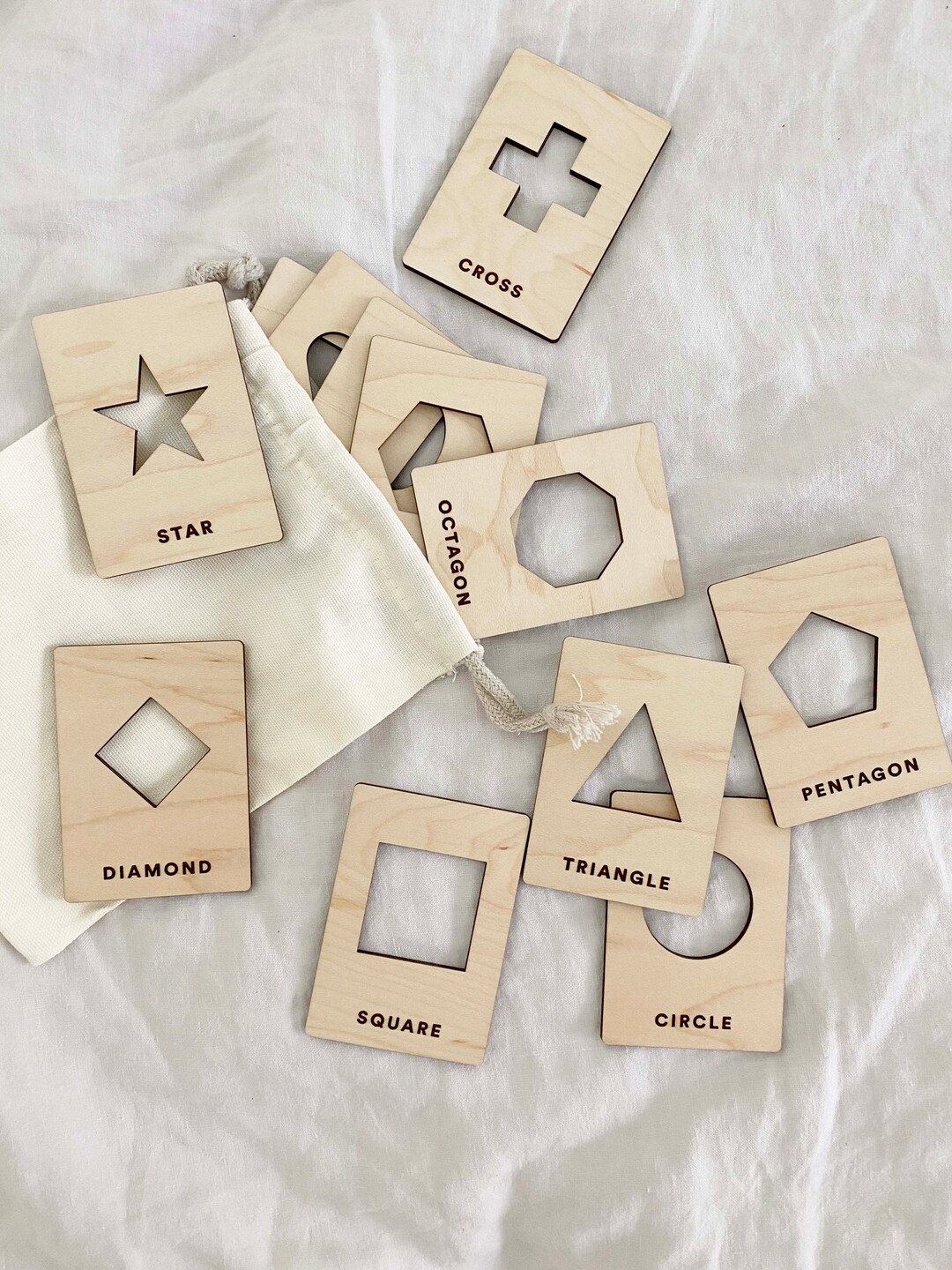 Minimal Wood 12 Shapes Flashcards - Etsy