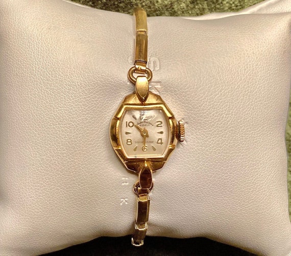 Swiss Made Ladies Wristwatch 21 Jewels Andre Bouchard 10K Gold - Etsy