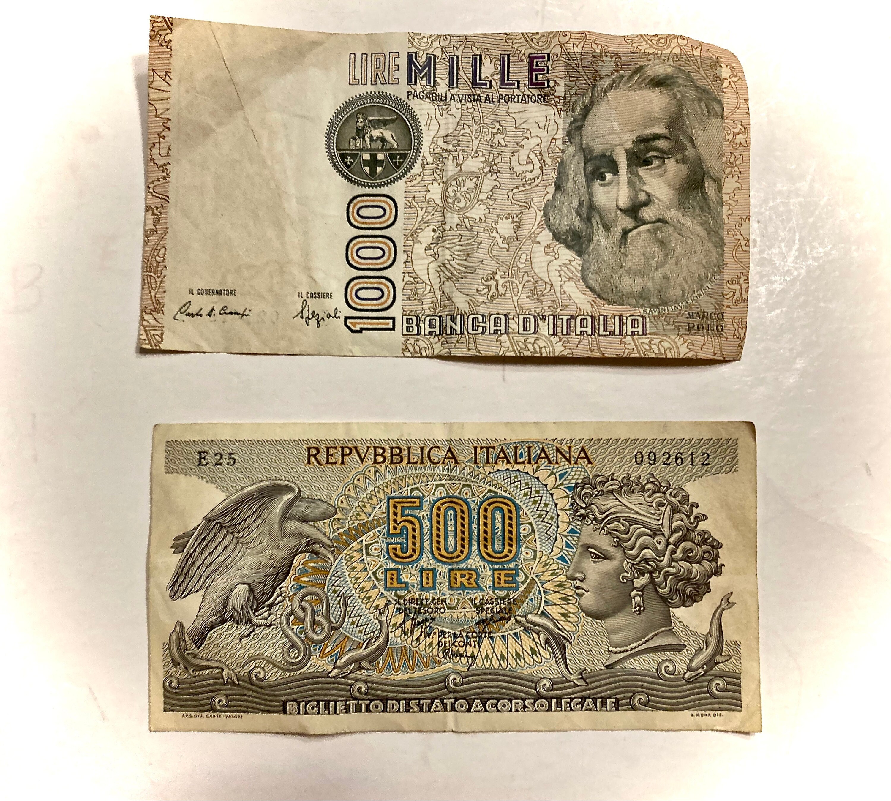 TWO Italian Banknotes 1000 Lire 1982 and 500 Lire 1966 Italy Paper ...