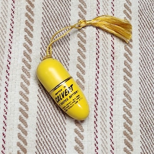 Calvert's Advertising Sewing Kit, Give Away, Yellow Metal Capsule With ...