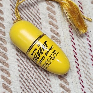 Calvert's Advertising Sewing Kit, Give Away, Yellow Metal Capsule With ...