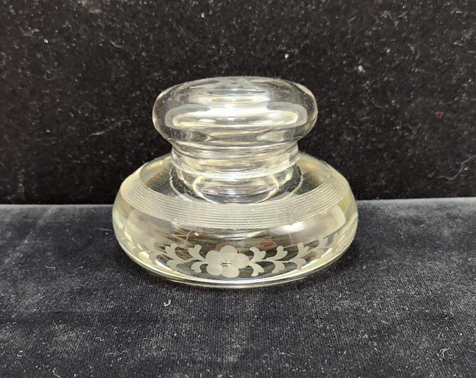 Hawks Glass With Top, Antique: 1880 - 1910 Ink Well With Cap, Etched ...