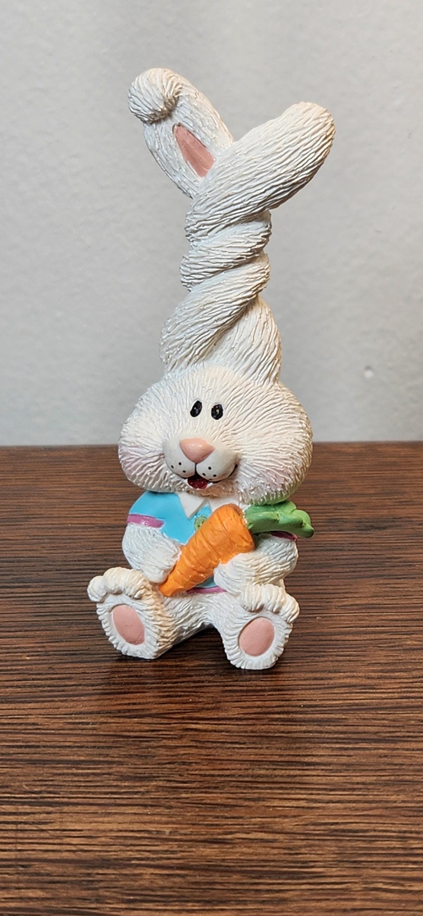 Hallmark, Ambassador, Twister Ear Bunny in Blue Shirt EGA 22H, 1996 ...