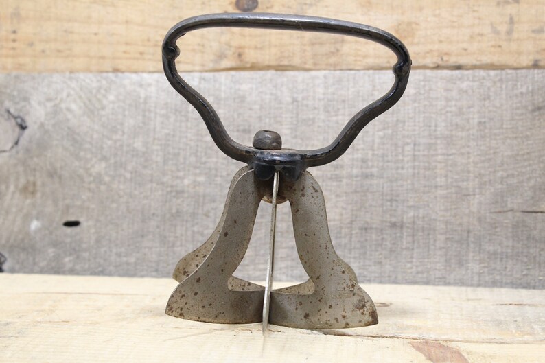 Bell Chopper Antique 6 Blade Chopper Cast Iron Handle - Etsy