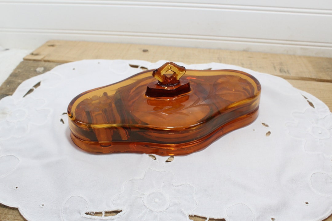 1930 Cambridge, Wheel Cut Design, Amber Covered Dresser Box, Beautiful ...