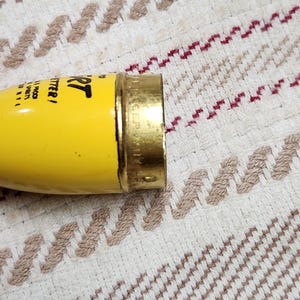 Calvert's Advertising Sewing Kit, Give Away, Yellow Metal Capsule With ...