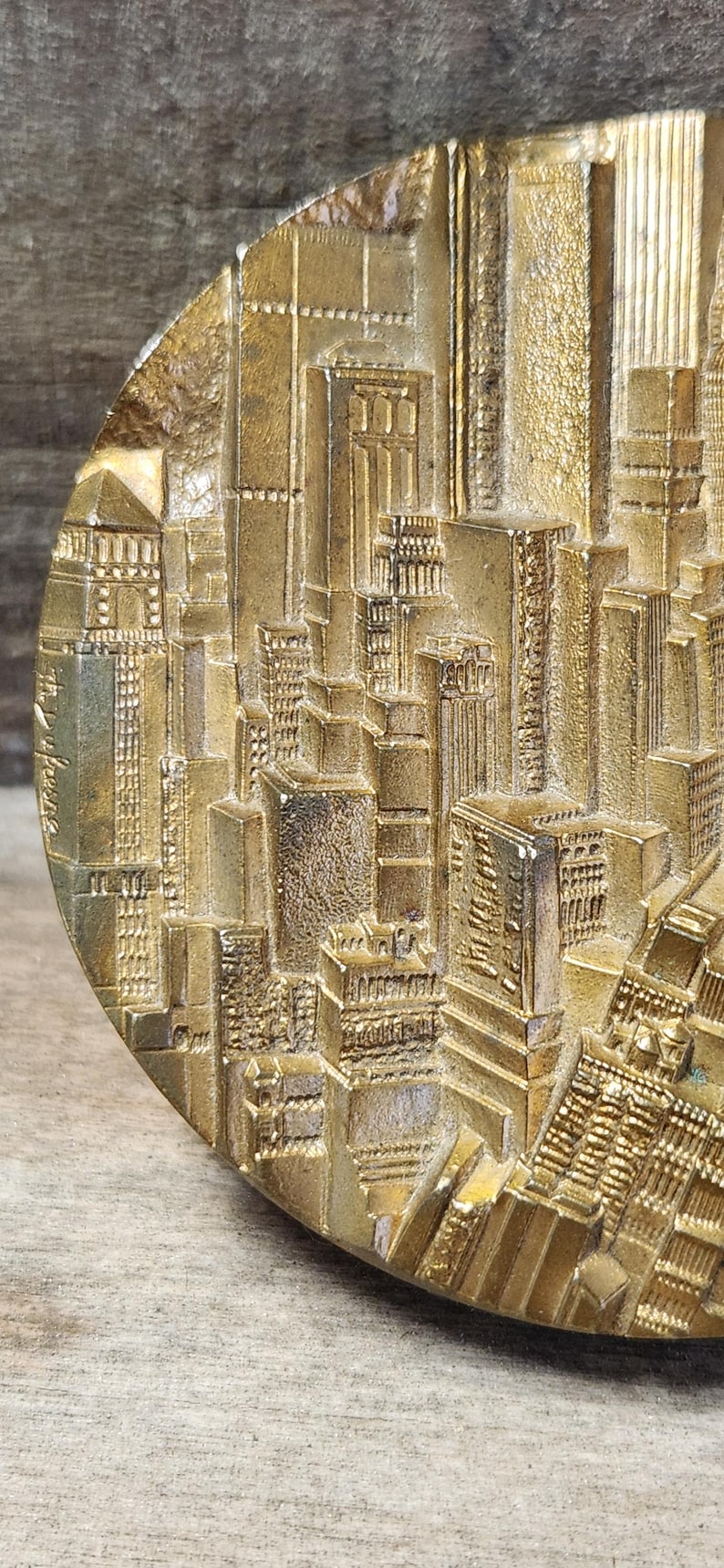 Bronze Medallion, Therese Dufresne, 1979 Br Flor New York City ...