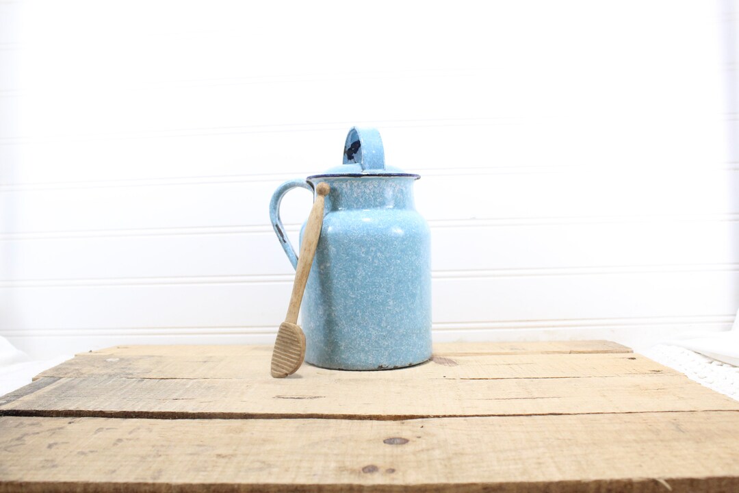 Creamer Can, Light Blue Speckle, Granite Ware Metal Container With ...