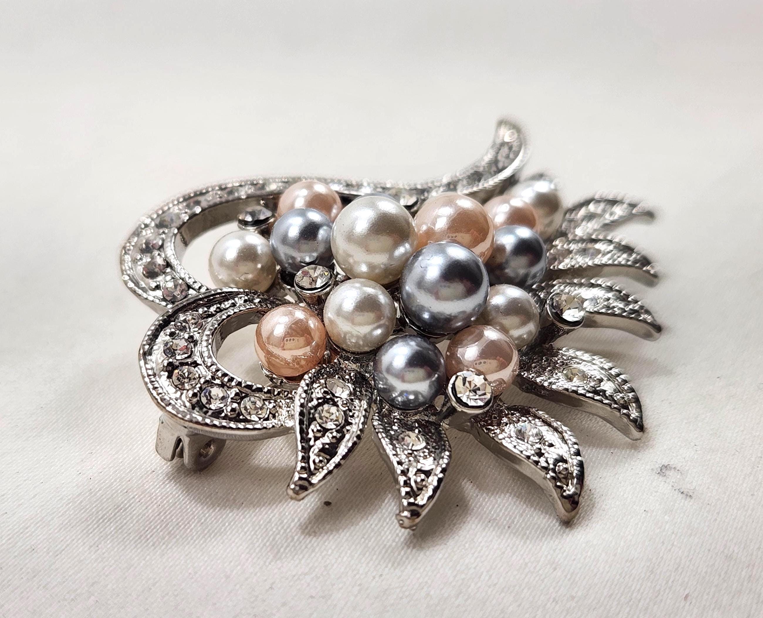 Brooch, Pin With Graduating Pearls Set With Rhinestones, Vintage 1990's ...