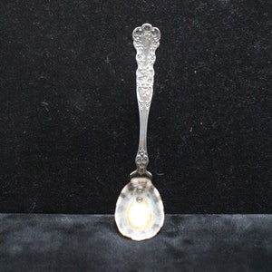 Gorham Buttercup Sterling Caviar Spoon Pat Date 1900, Shell Bowl Lion ...