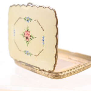 Make-up Compact, 1950-1960 Painted, Ornate Edge Rouge and Powder ...