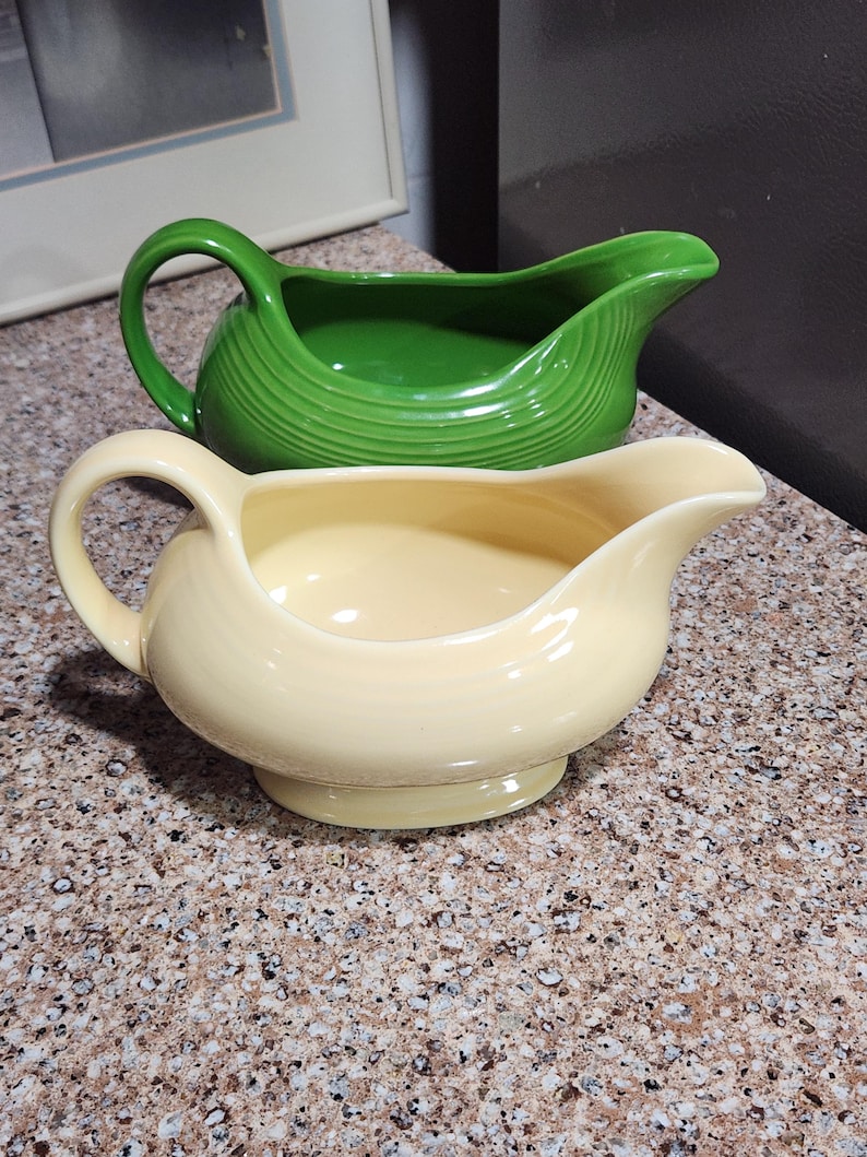Fiesta Ware Post 86 Gravy Boat, CHOICE Yellow - Shamrock, Vintage Homer ...
