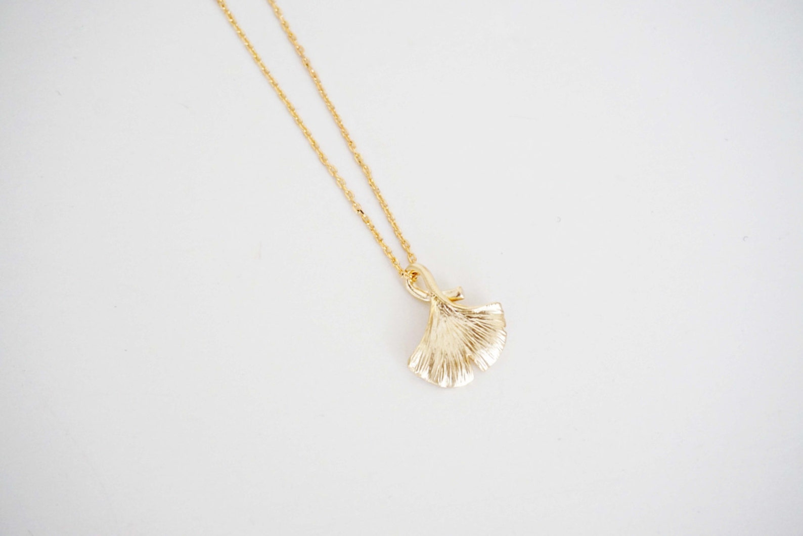 Matte Gold Ginkgo Leaf Necklace Gingko Charm Necklace | Etsy