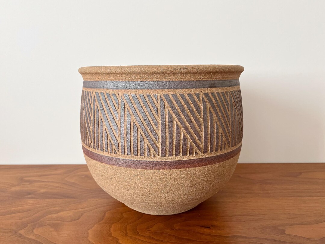 Vintage Larry and Terry Brown Signed Studio Pottery Planter Pot 9" - Etsy