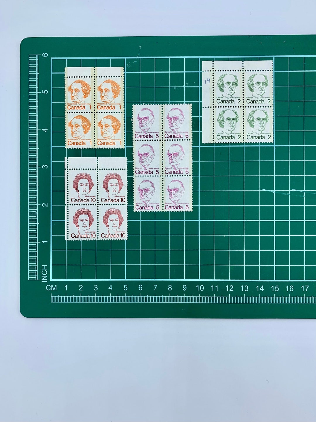 18 Caricatures CANADIAN Stamp Set Excellent Condition Invitations ...