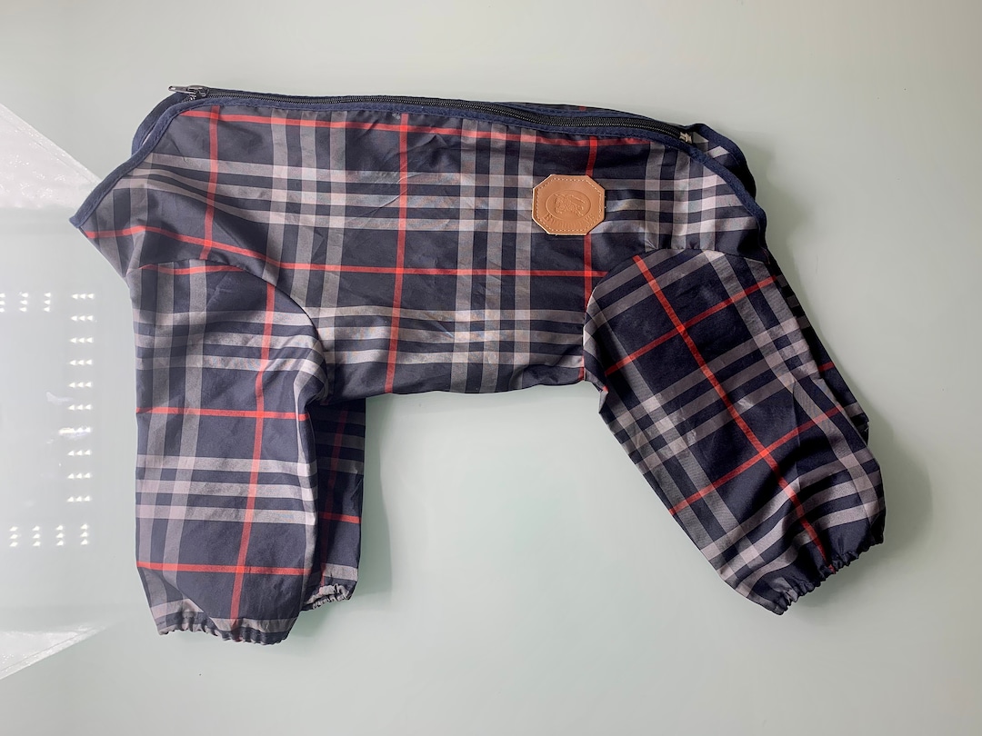 BURBERRY LONDON Dog Rain Coat Wind Breaker Size 14 Inches (M) Blue Nova ...