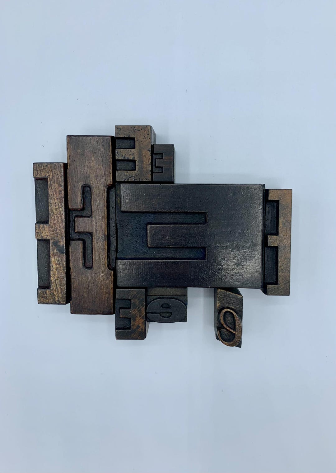 VINTAGE Wooden Letterpress Letter E Collection - 9 Pieces - Bookshelf ...