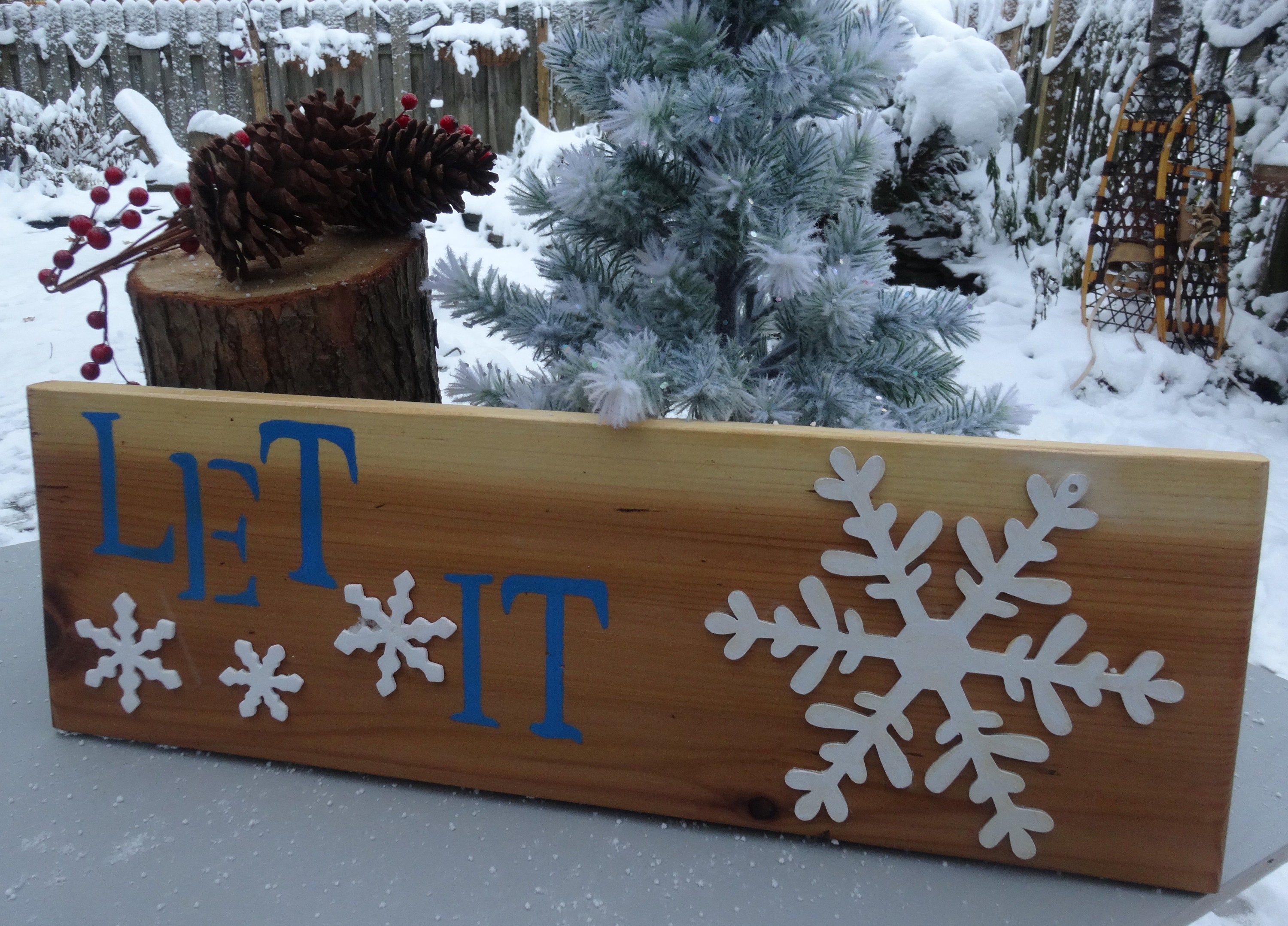 Let It Snow Sign Winter or Holiday Farmhouse Decor | Etsy