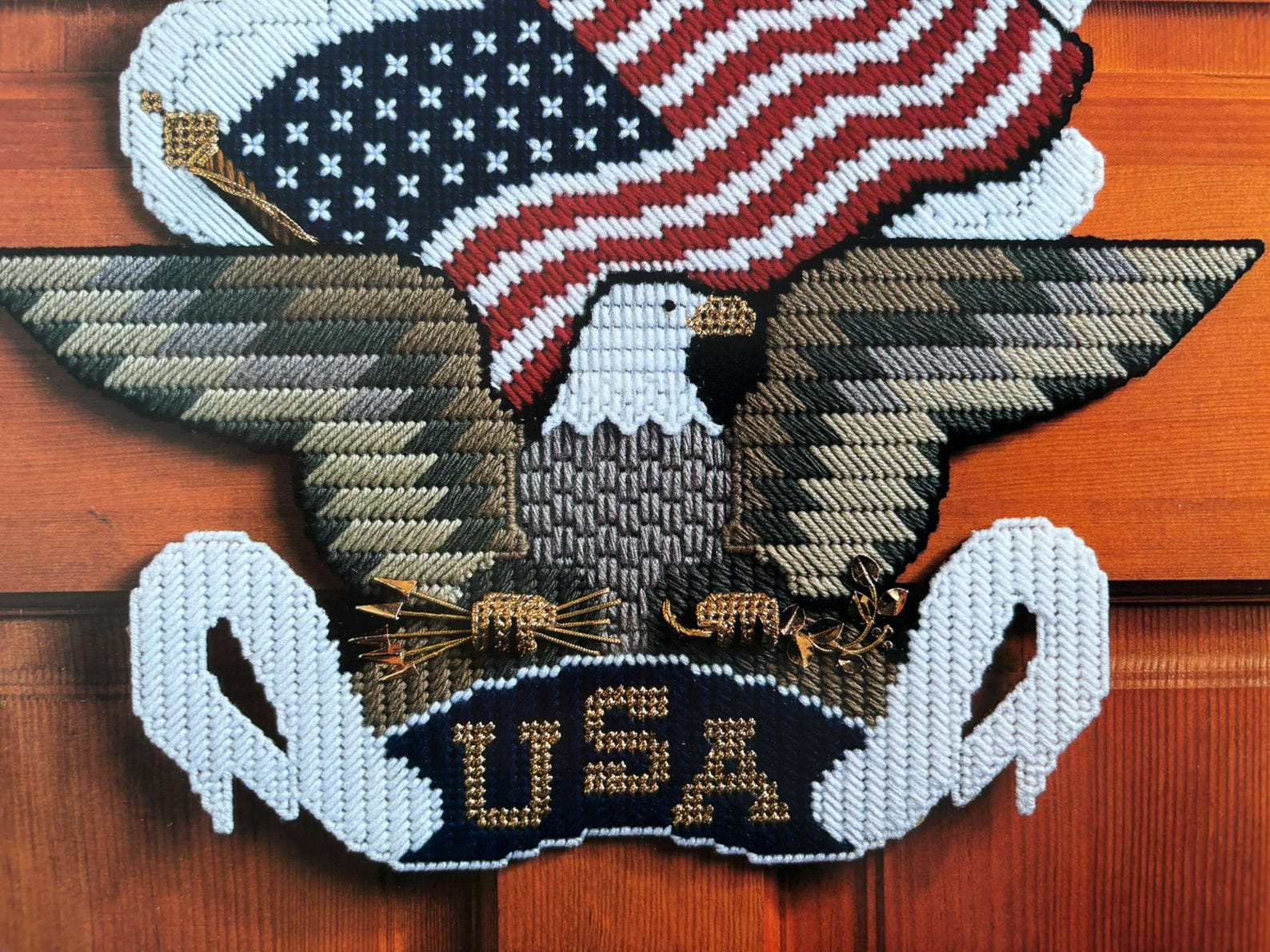 Plastic Canvas Pattern in 7 Count Patriotic USA Eagle Door Banner ...