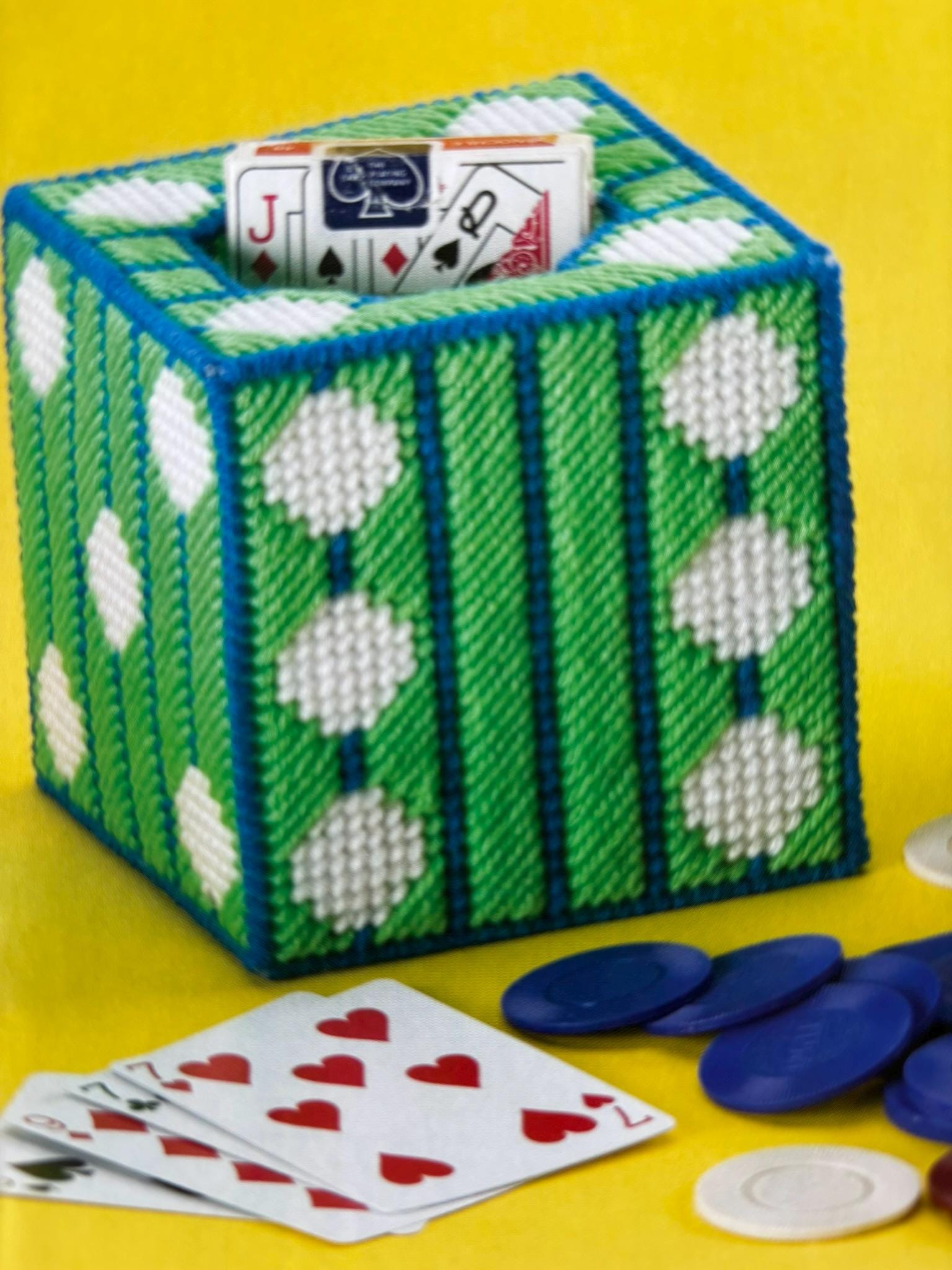 Plastic Canvas Pattern in 7 Count Cool Dice Holders Boxes / Containers ...