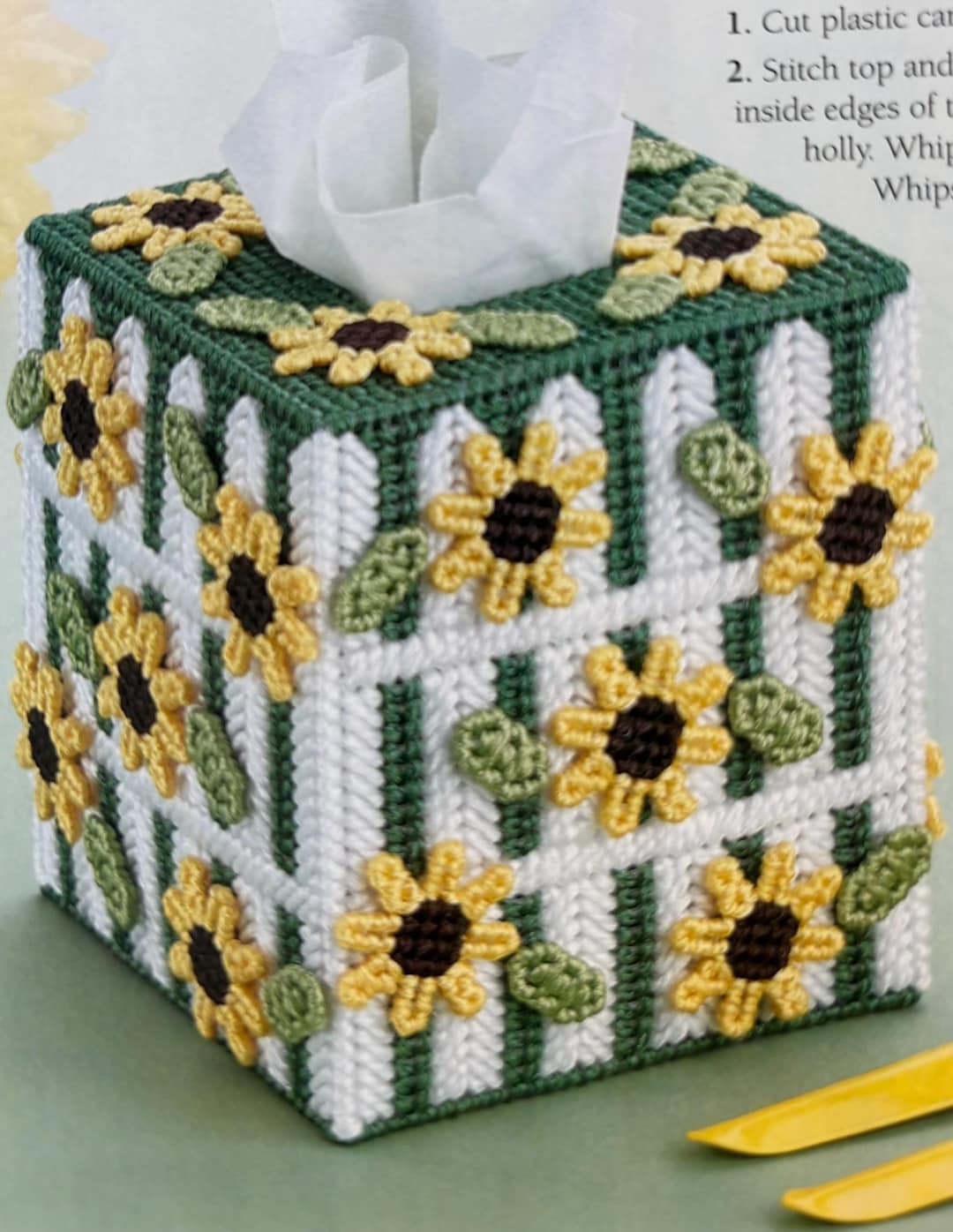 Plastic Canvas Pattern in 7 Count Sunflower Fantasy Boutique Tissue ...