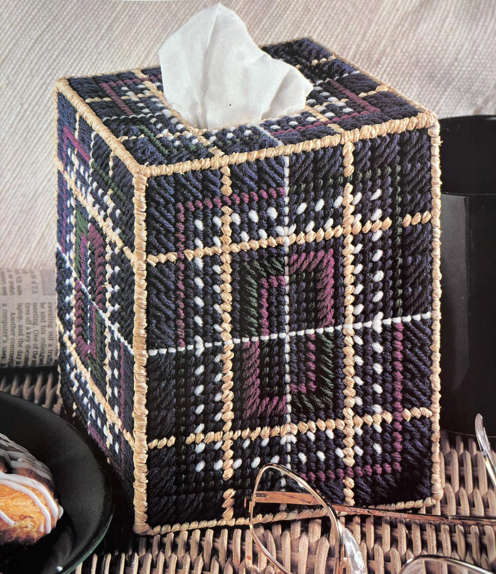 Plastic Canvas Pattern in 7 Count Pretty Appealing Plaid Boutique ...