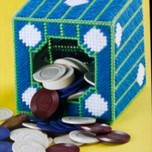 Plastic Canvas Pattern in 7 Count Cool Dice Holders Boxes / Containers ...