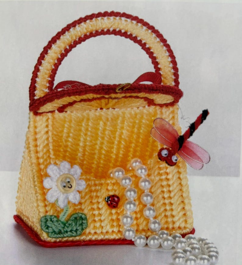 Plastic Canvas Pattern in 7 Count Mini Trinket Boxes Purse and Hat ...