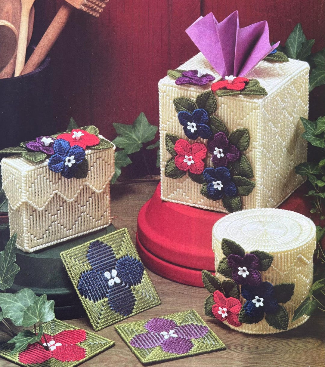 Vintage Plastic Canvas Pattern in 7 Count Blooming Containers Tissue ...