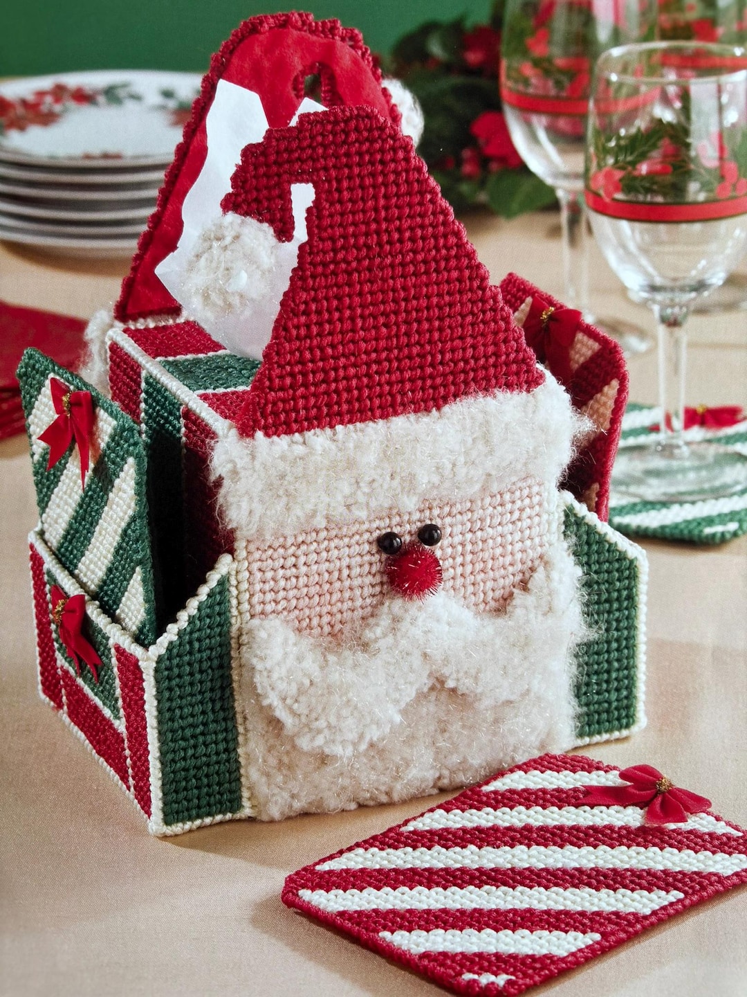 Plastic Canvas Pattern in 7 Count Boutique Tissue Topper Santa and ...