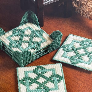 Plastic Canvas Pattern in 7 Count Pretty Celtic Coasters and Holder ...