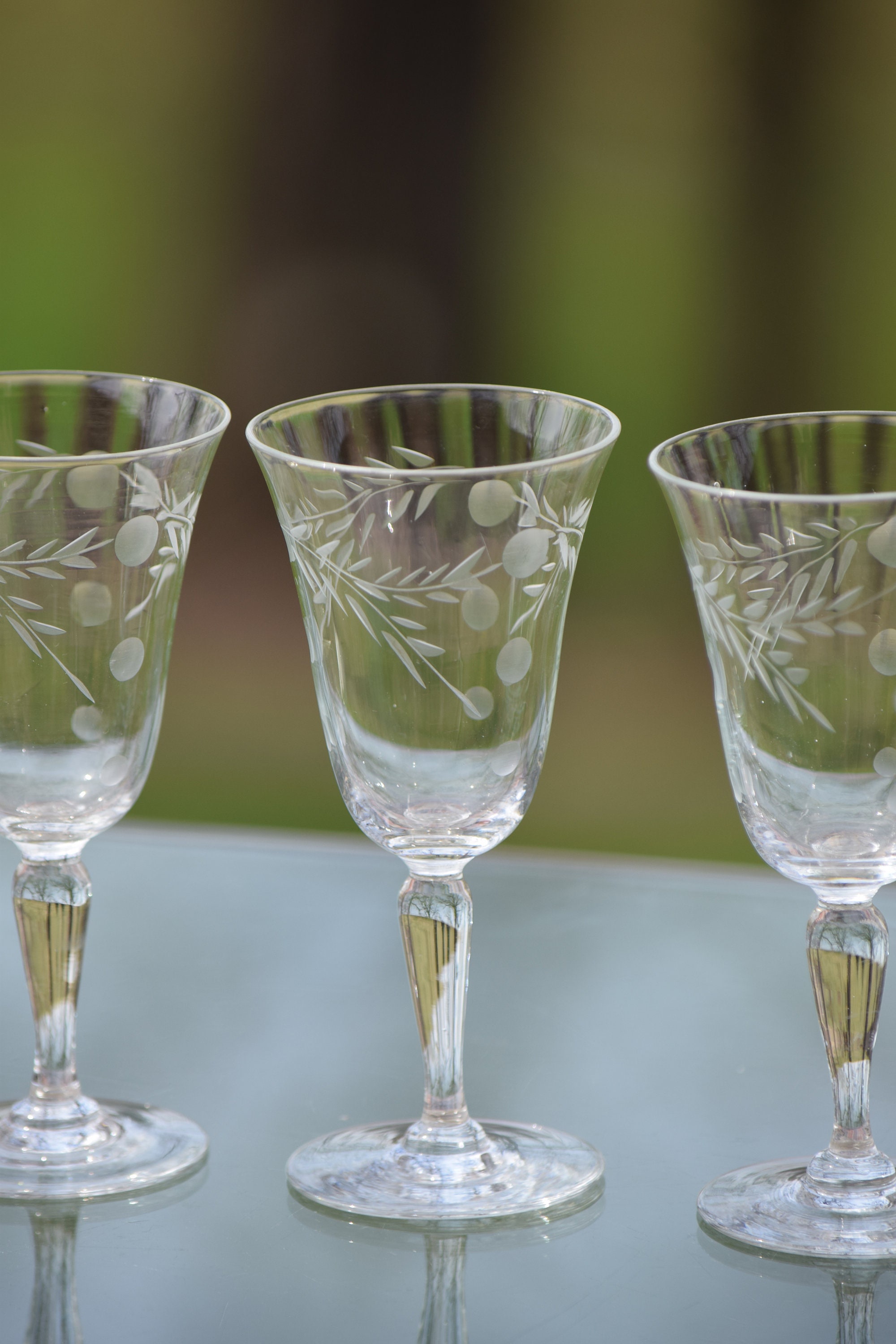 Vintage Etched Wine Glasses, Set of 4, After Dinner Drink Limoncello ... Vintage Etched Wine Glasses, Set of 4, After Dinner Drink Limoncello ...