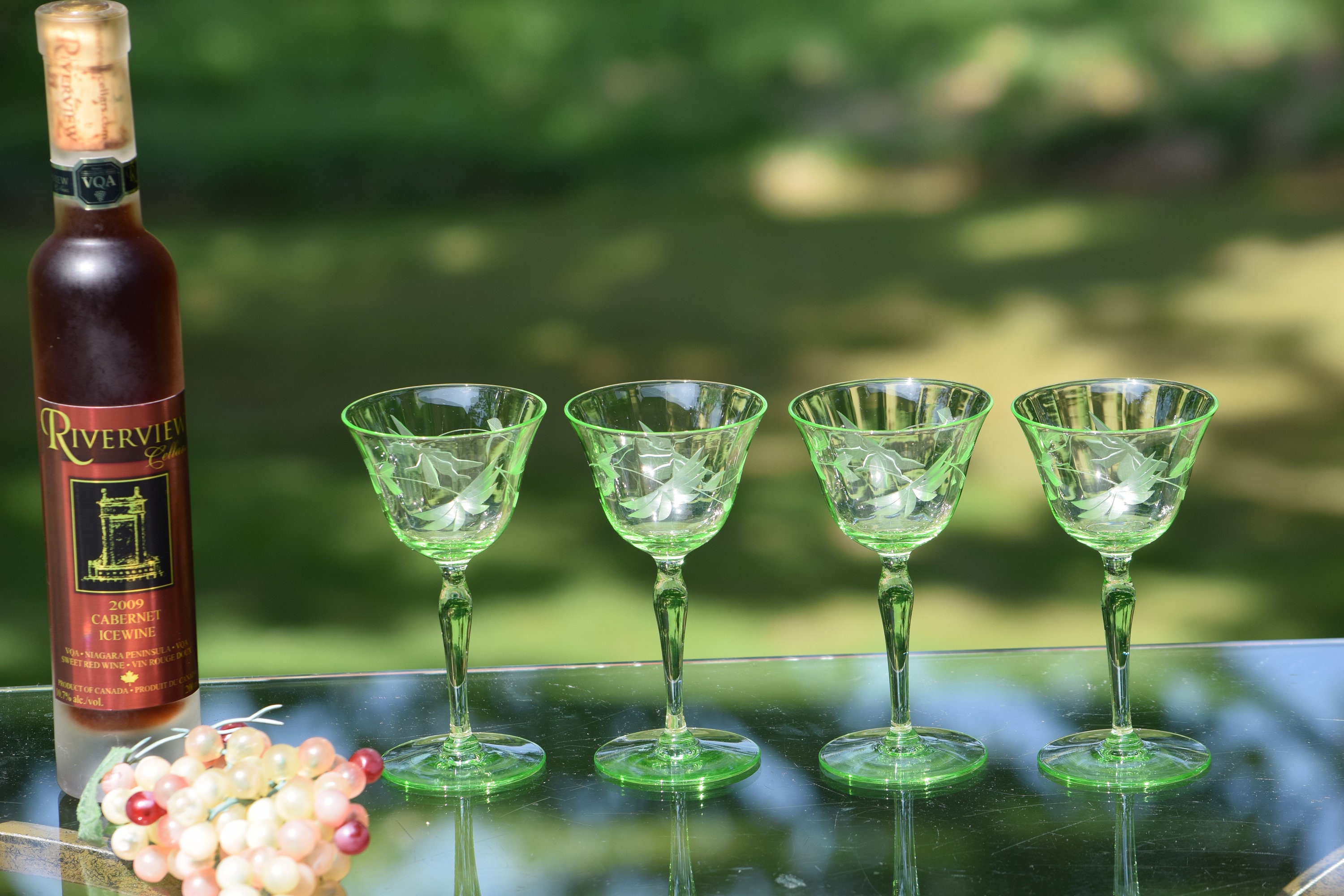 Vintage Etched Green Vaseline Glass Wine Liquor Cordials Set Of 4