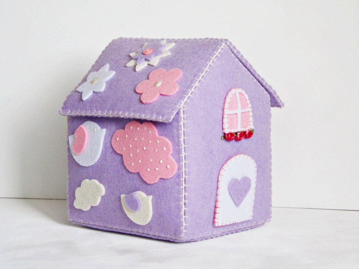 House Shaped Box of Felt, Toys Organizer - Etsy