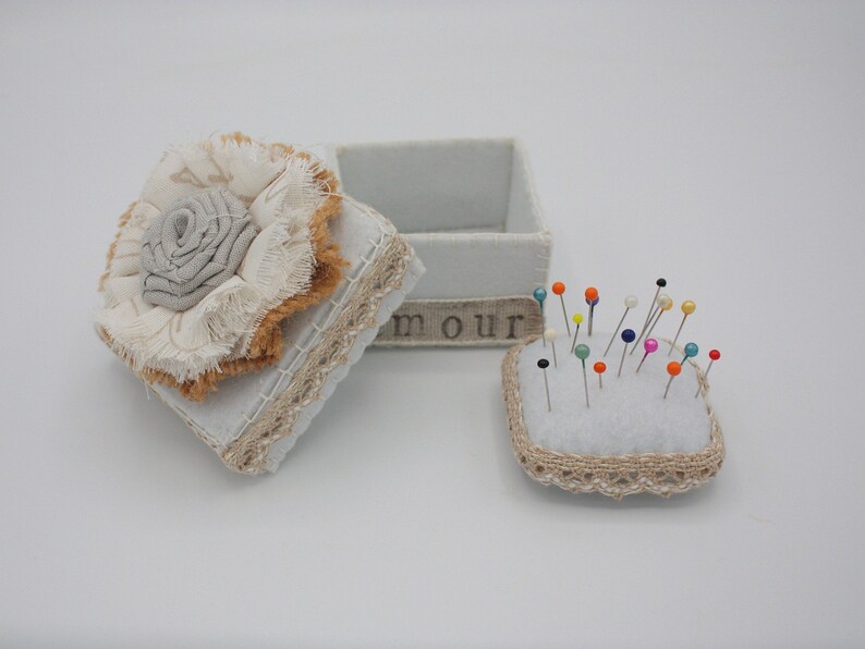 Felt Needle Cushion, Pin Storage Box - Etsy