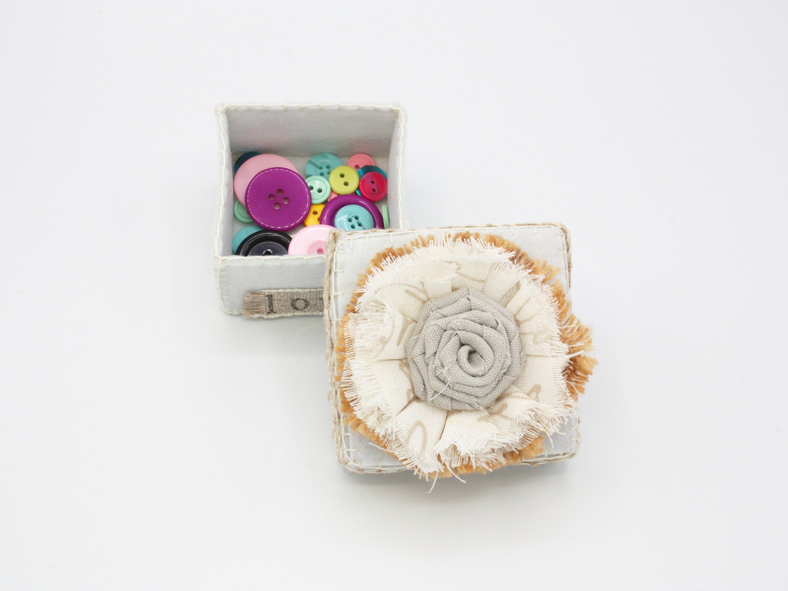 Felt Needle Cushion, Pin Storage Box - Etsy