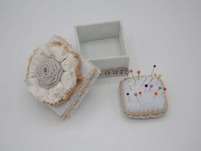 Felt Needle Cushion Pin Storage Box - Etsy