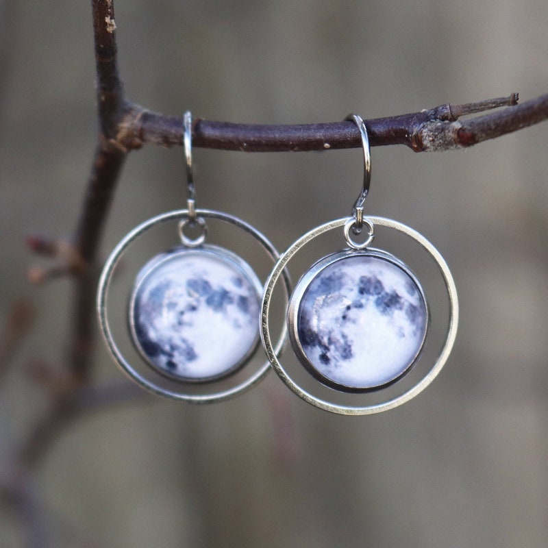 Moon Earrings - Etsy