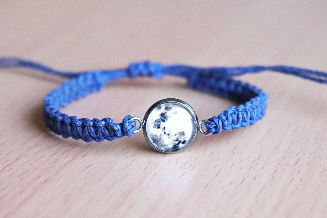Full Moon Bracelet // Unisex Moon Bracelet // Hemp Layering Bracelet ...