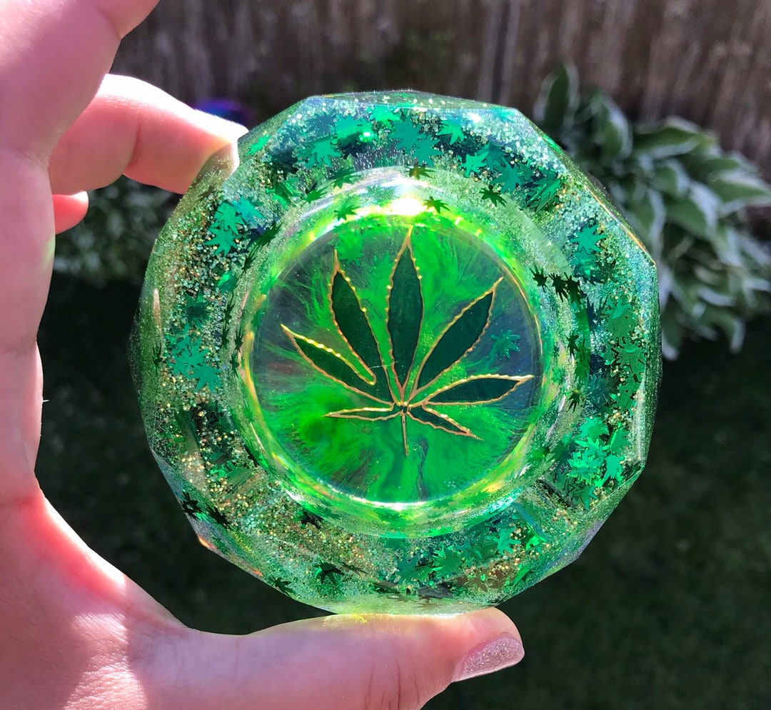420 Dish Trinket Dish Ashtray Handmade Ash Tray Weed Pot Leaf Ashtray Weed Glitter Marijuana ...