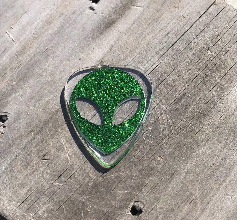 CUSTOM Alien Pick Reversible Green Glitter Alien Guitar Pick | Etsy