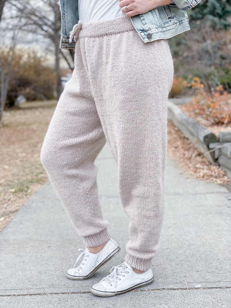 KNITTING PATTERN Cable Crush Joggers Knit Joggers Knit - Etsy