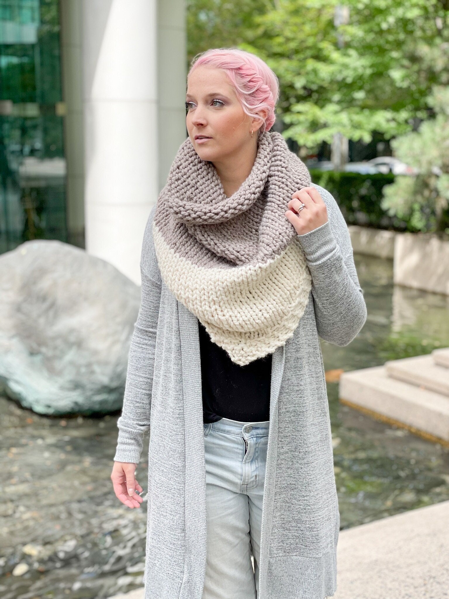 KNITTING PATTERN ** Snow Cap Triangle Scarf, Two-tone Knit Scarf, Two ...