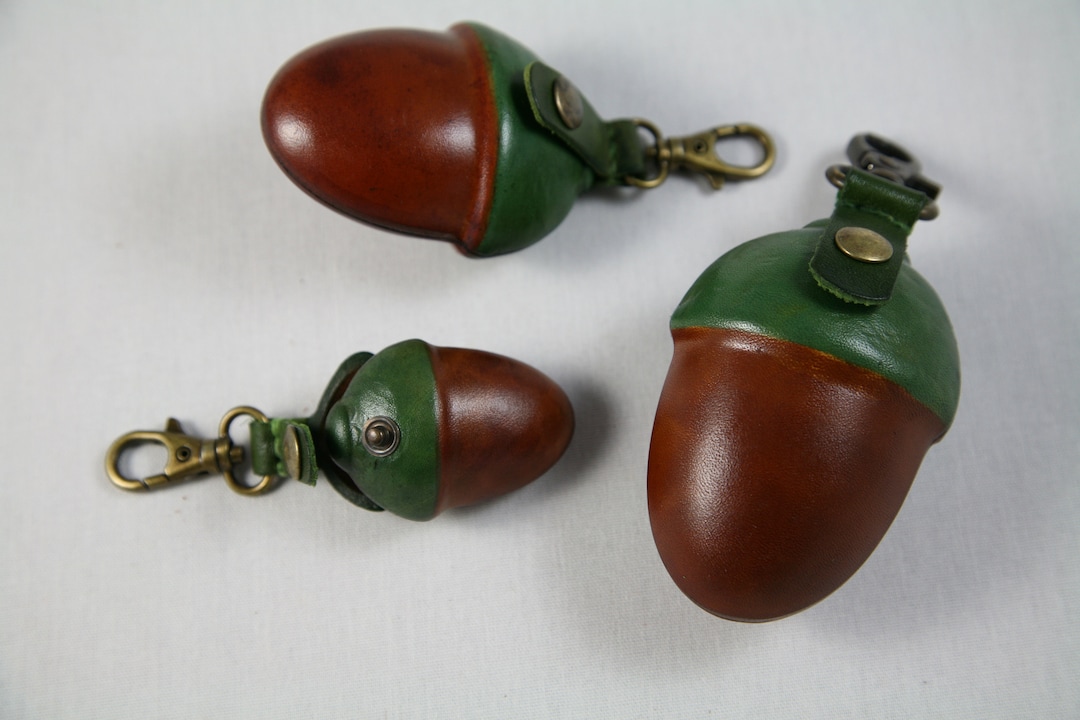 Handmade Leather Acorn Coin Purse: Attachable Keyring Pouch - Etsy